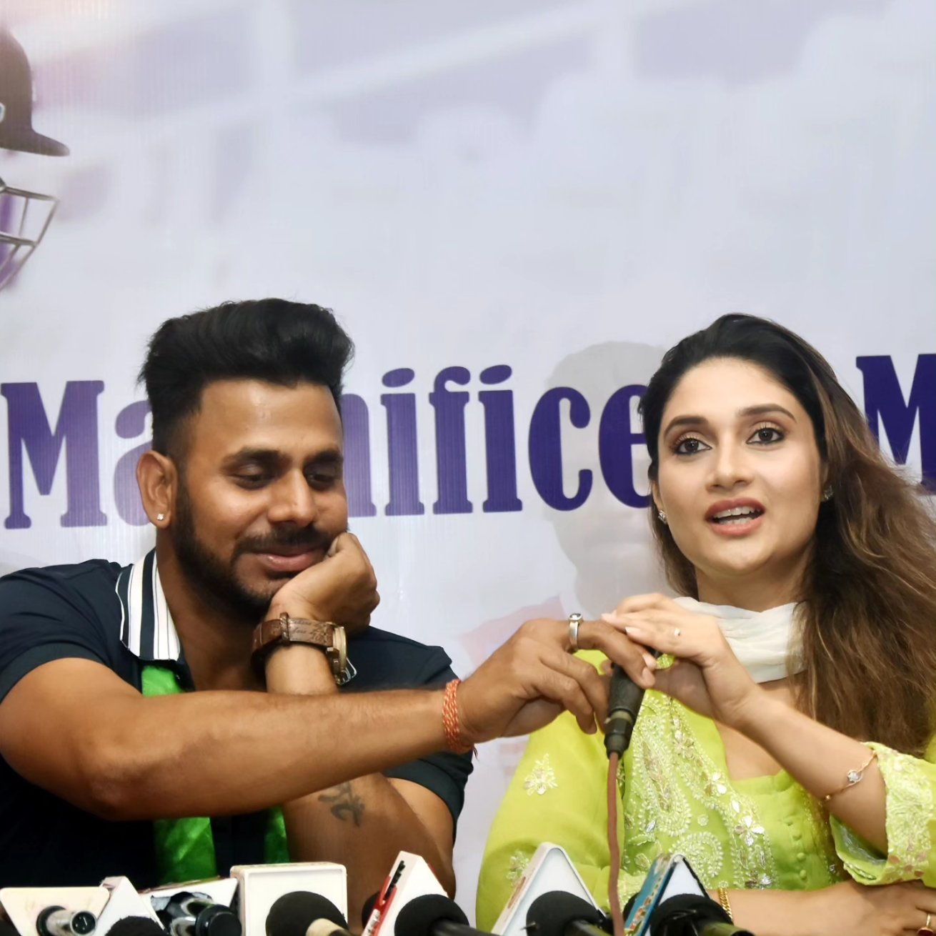 Meet Manoj Tiwary's Wife Sushmita Roy: Know All About Their Love Story; In Pics | News | Zee News