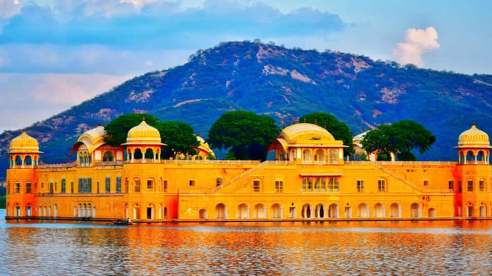 Floating Majestic Forts: Discover India's Breathtaking Water Palaces ...