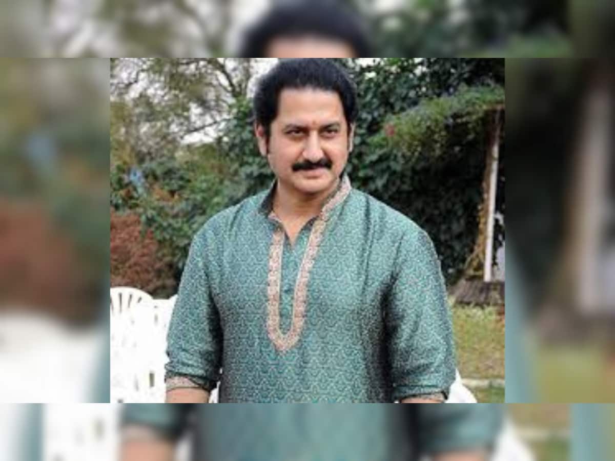 Actor Suman Talwar Visits Ayodhya, Expresses Desire To Tell Lord Rams ...