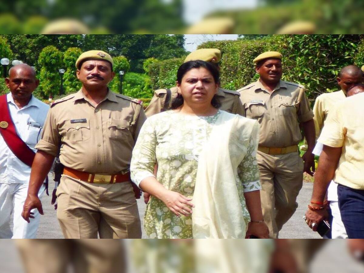 IAS Success Story: Everyone Should Know About Popular DM Divya Mittal ...