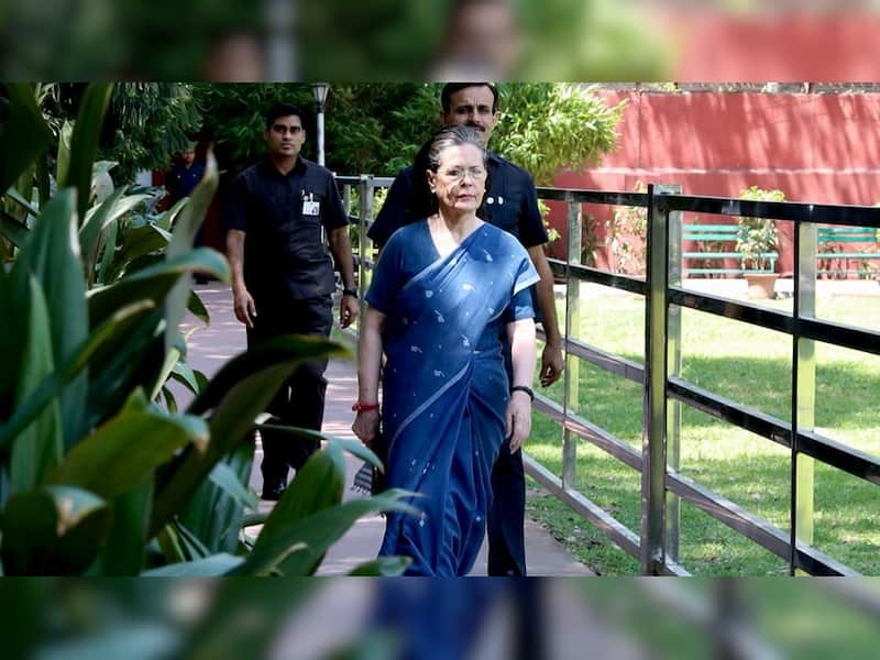 PM Modi's 7 Lok Kalyan Marg Vs Sonia Gandhi's 10 Janpath: Whose ...