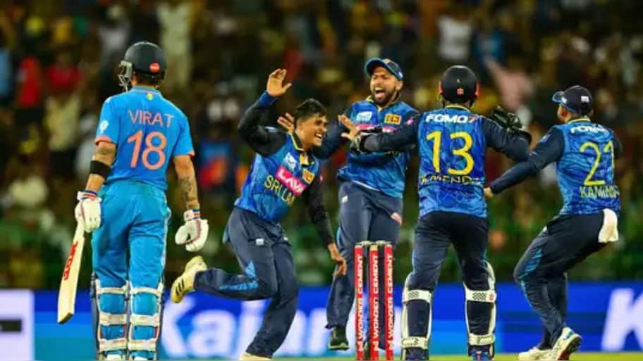 IND vs SL 3rd ODI: Sri Lanka Thrashes India By 110 Runs To Win ODI ...