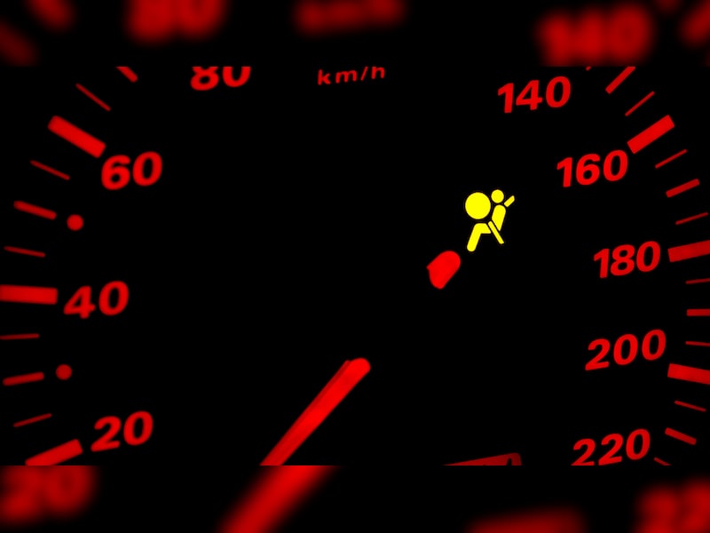 Is Your Car's Airbag Working? Here's How To Check It Yourself In ...
