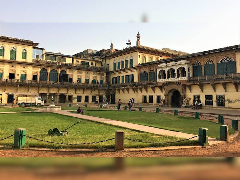 6 Unforgettable Places To Visit In Varanasi | News | Zee News