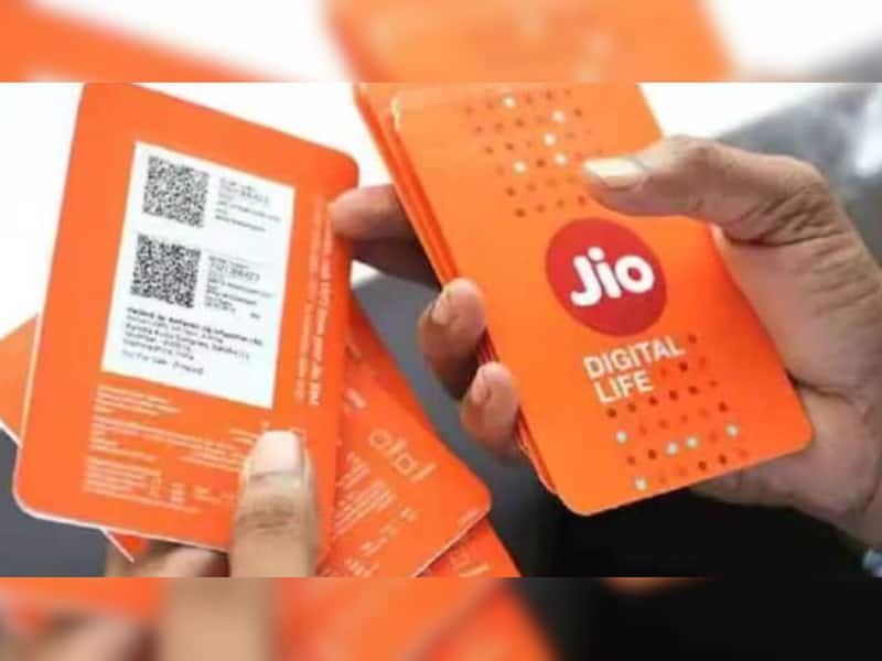 Jio Recharge Plan 3-Month: Free Netflix, Unlimited Calling And Many ...