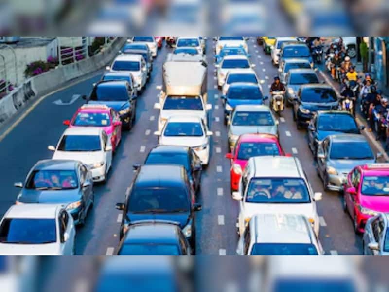 World's Longest Traffic Jam: What Happened When Commuters Trapped For ...