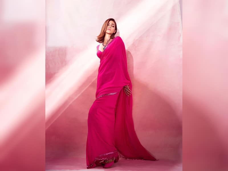Kriti Sanon's Desi Looks In Stunning Sarees And Indian Wear Are Worth A ...