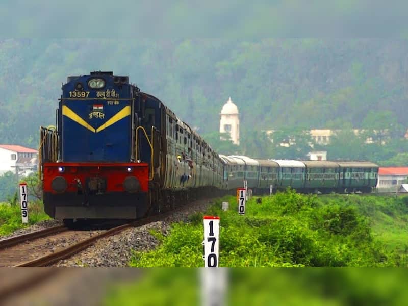 India's Longest Train Journey: 4 Days, 4189 KMs, 59 Stations & Breathtaking Views - Mesmerising ...