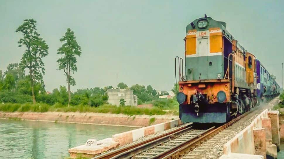 India's Most Profitable Train: Generates Rs 1,76,06,66,339 Annually; It ...