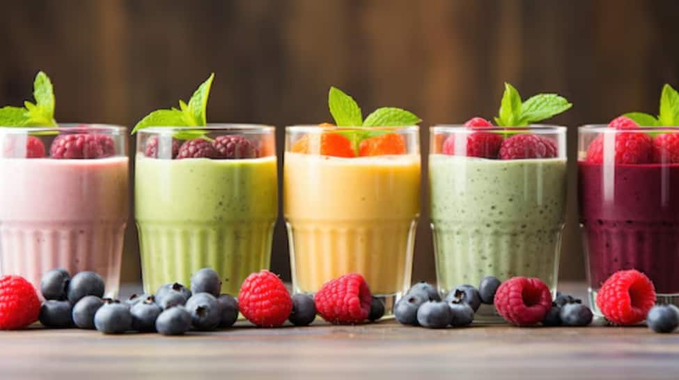 6 Smoothies To Try For Weight Gain | News | Zee News