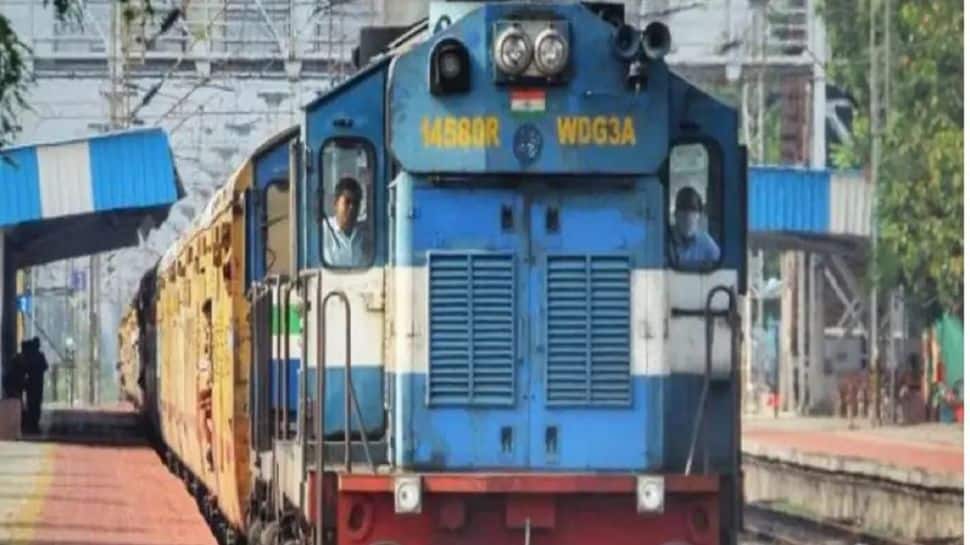 This Is India’s Only Free Train: Travel Year-Round Without Spending A ...