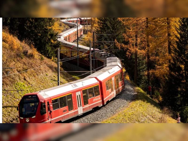 World's Longest Train: 682 Carriages, Requires 8 Engines, But Runs ...