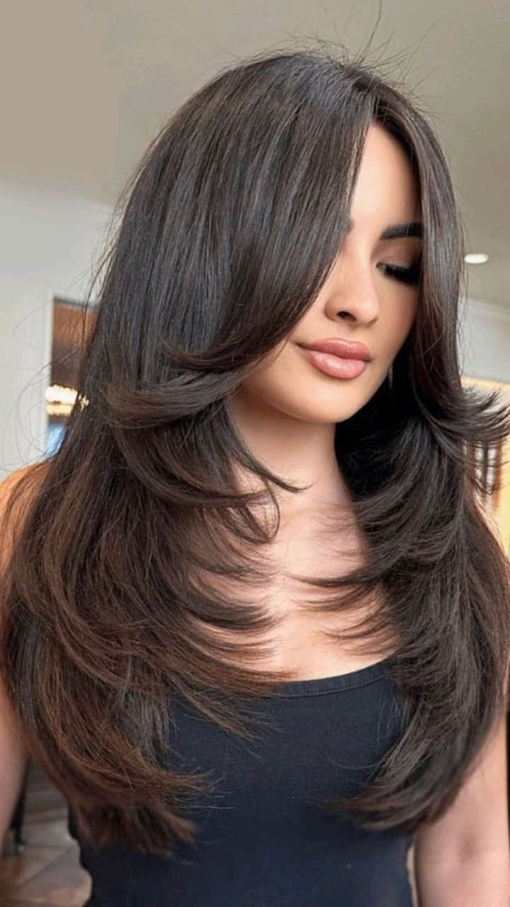Transform Your look Trendy Haircuts For Long Hair This Season Lifestyle News Zee News