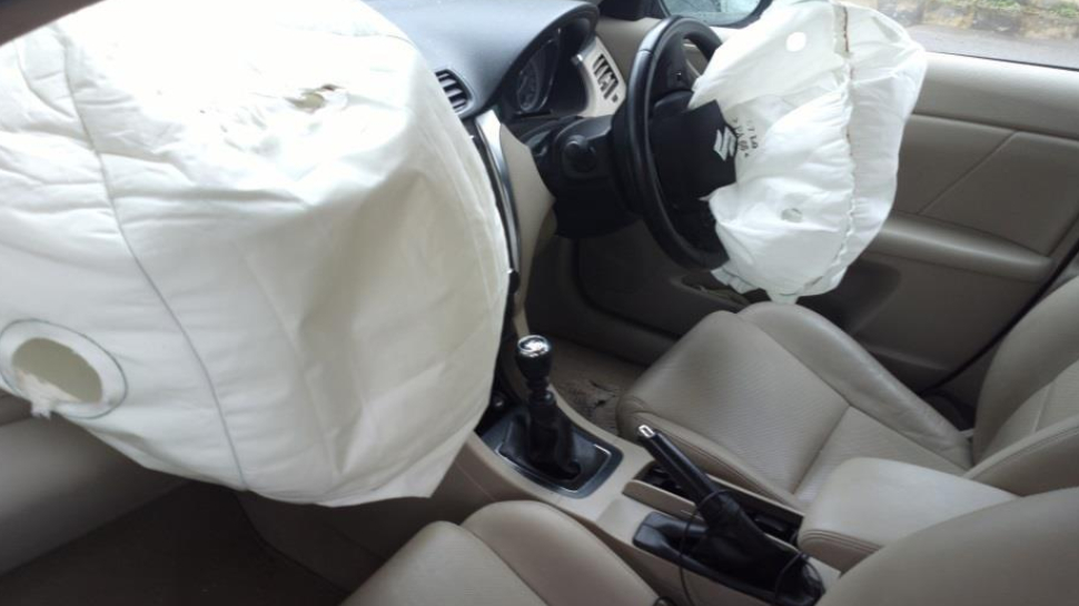 Is Your Car's Airbag Even Working? Don’t Drive Blind! Here's How To ...