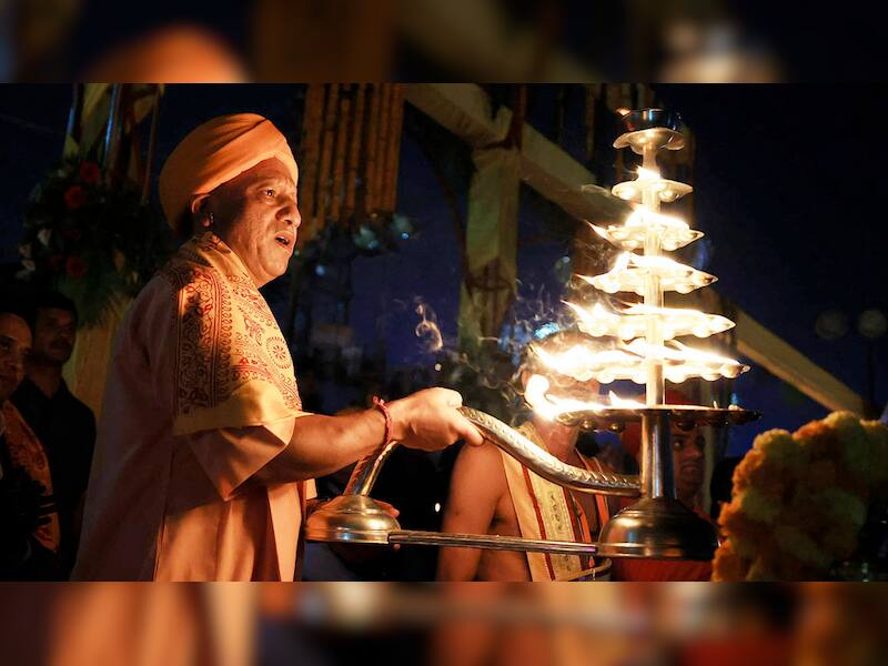 Ayodhya’s Record-Breaking Deepotsav: 25 Lakh Diyas Illuminate Sky As ...