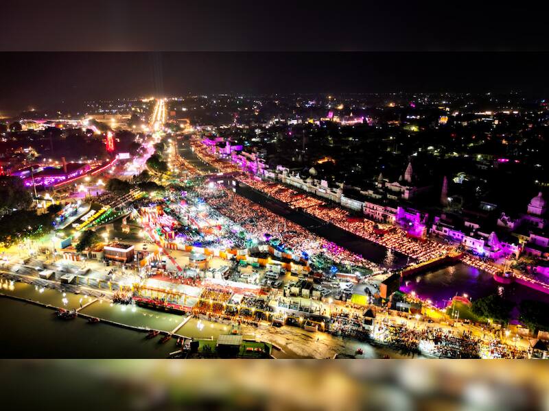 Ayodhya’s Record-Breaking Deepotsav: 25 Lakh Diyas Illuminate Sky As ...