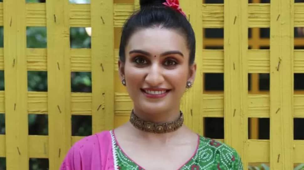 Meet Nidhi Yadav, Who Left Her Engineering Job At Deloitte To Build Rs 200 Crore Fashion Brand ...