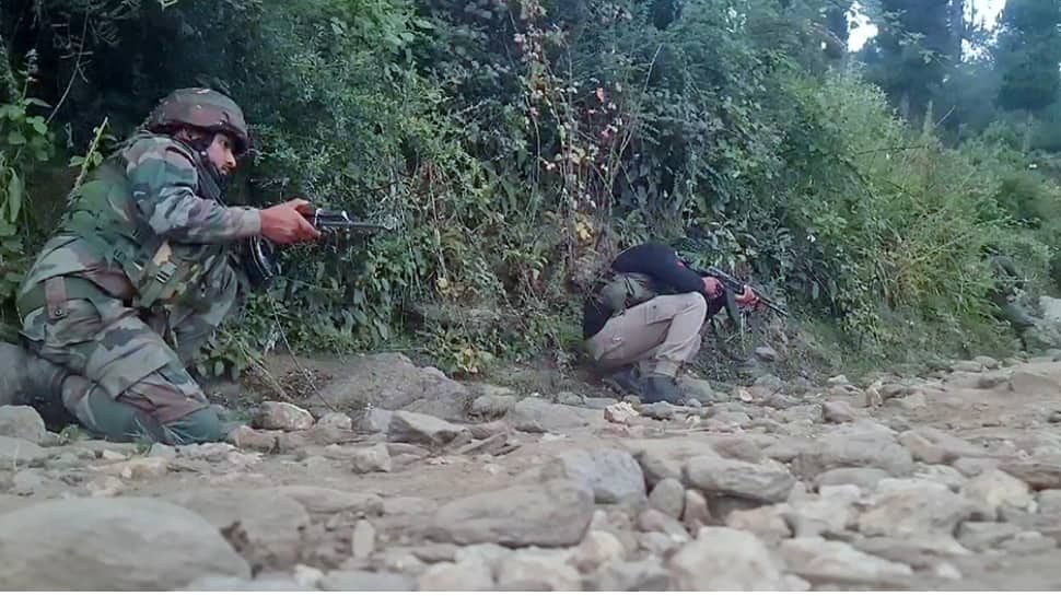 J&K: Security Forces Hunt Terrorists In Kishtwar Forests After Para Commando Killed In Encounter ...