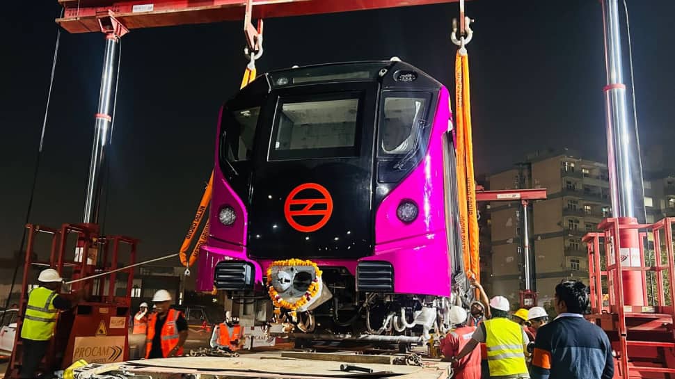 First 6-Coach Train For Metro's Phase-IV Operation Reaches Delhi: DMRC ...