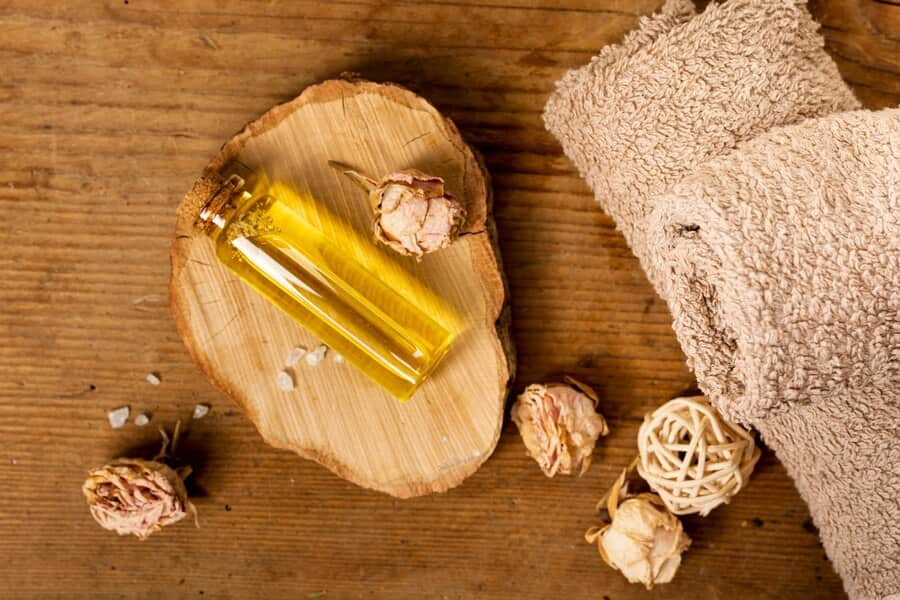 Hydrate and Glow: A Deep Dive into Body Oils | Personal-care News | Zee ...