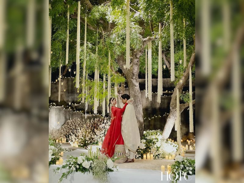Aditi Rao Hydari And Siddharth's Dreamy, Romantic Wedding Photo Album ...