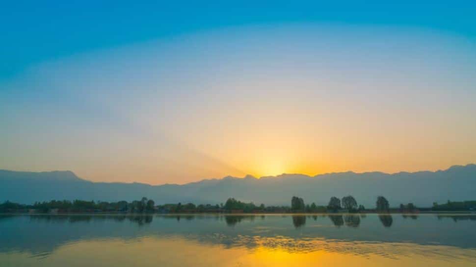 10 Unbelievable Places In India | News | Zee News