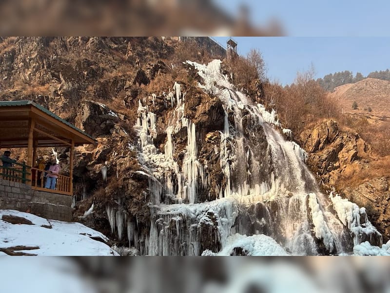 Kashmir's Winter Wonderland: Drang Waterfall Transforms Into a Frozen ...