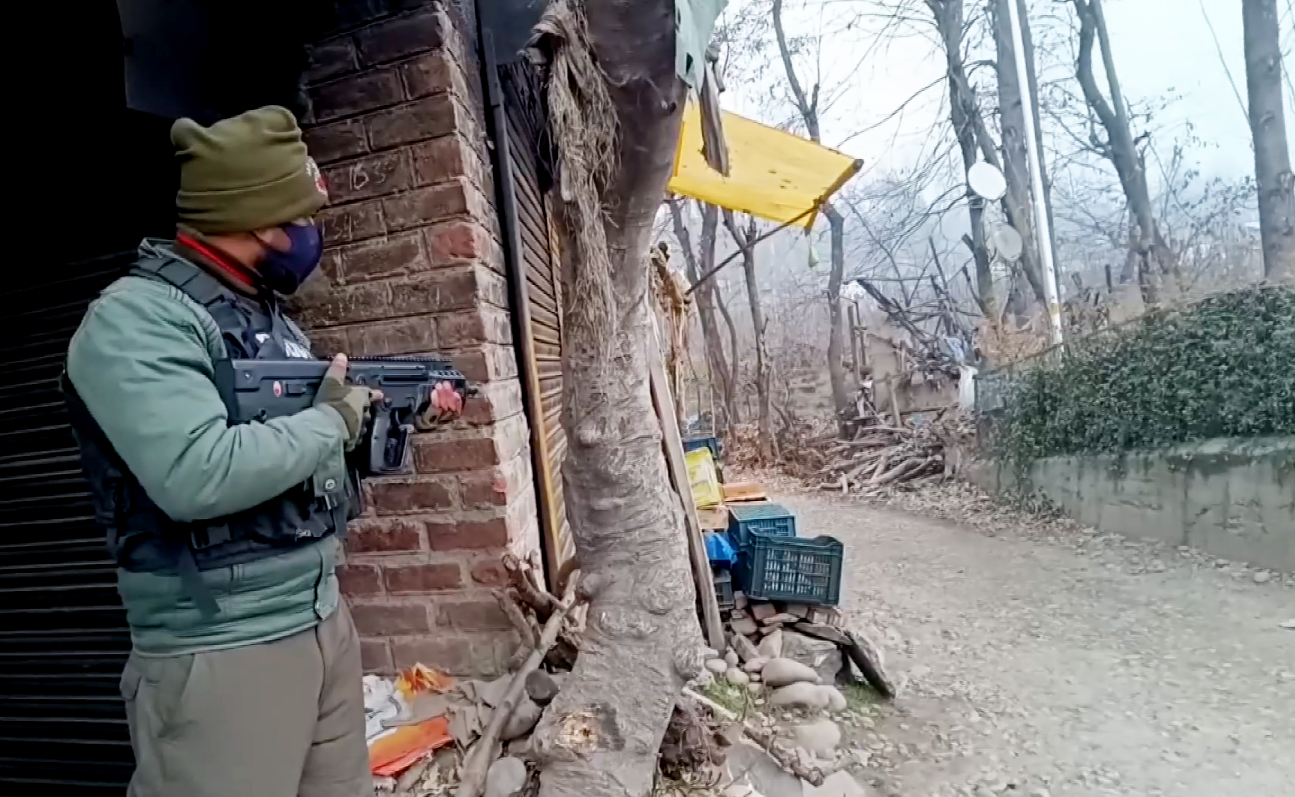 Five Terrorists Killed, Two Soldiers Injured In Fierce Gunbattle In J&K ...