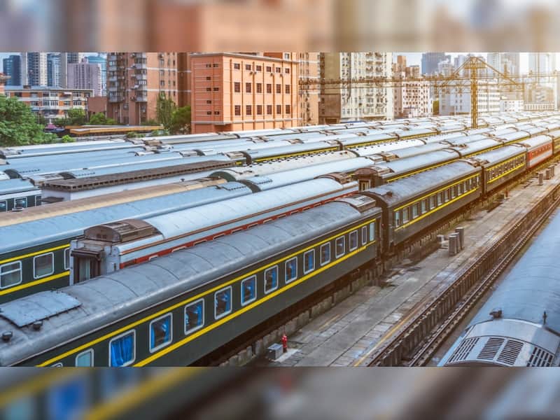 India's First Engine-Less Train That Sets New Speed Benchmark, Leaves ...