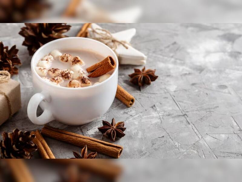 8 Unique Takes On Traditional Christmas Drinks | News | Zee News