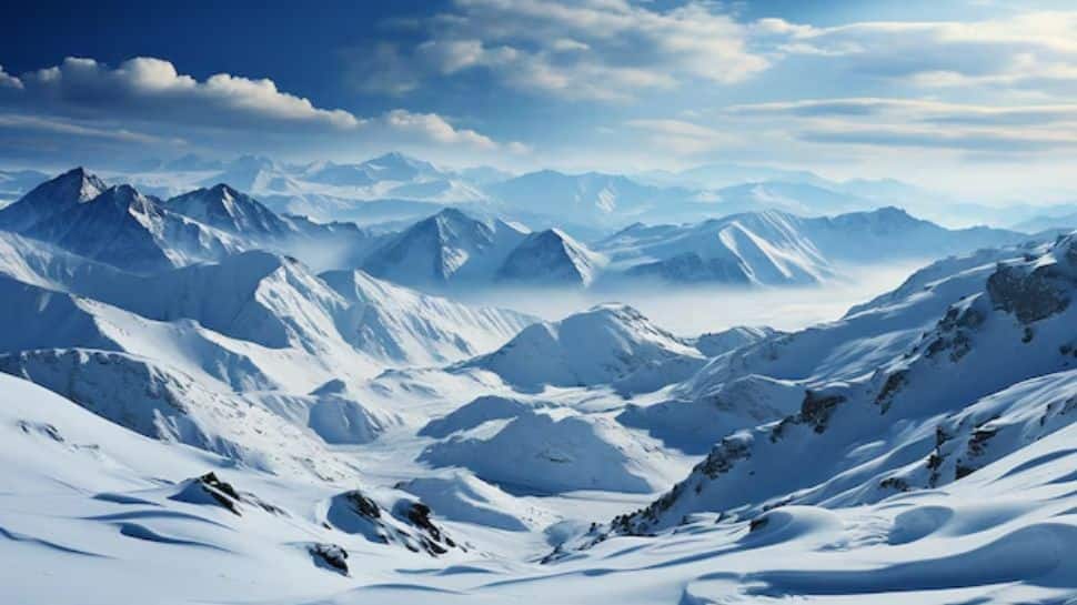 10 Breathtaking Destinations To Experience Snow In India This Winter ...