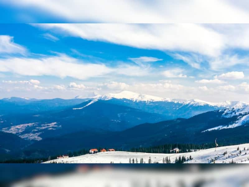 10 Breathtaking Destinations To Experience Snow In India This Winter ...