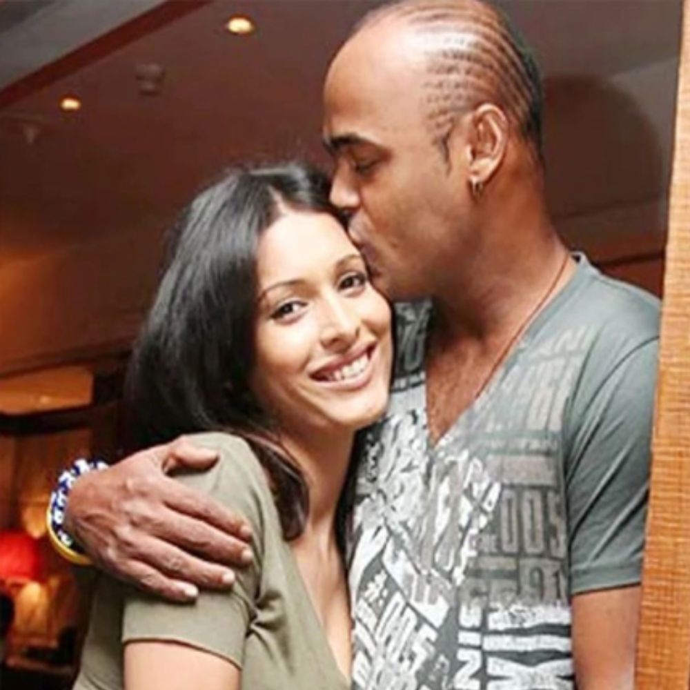 EXPLAINED: Why Vinod Kambli's Second Wife Andrea Hewitt Filed For Divorce - In Pics | News | Zee ...