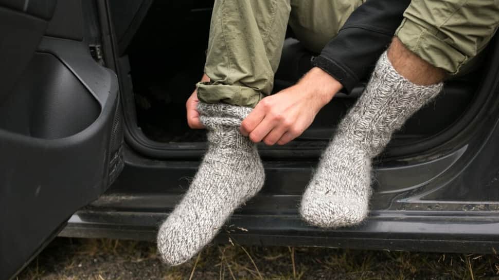 Buying Men's Socks: The Ultimate Guide to Sock Success | Top Deals News ...