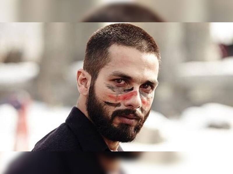 Shah Rukh Khan, Priyanka Chopra To Alia Bhatt: Actors Who Played Grey ...