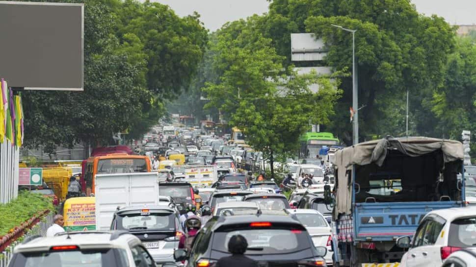 GRAP 3 Curbs Invoked In Delhi-NCR Amid Rise In Pollution | Mobility ...