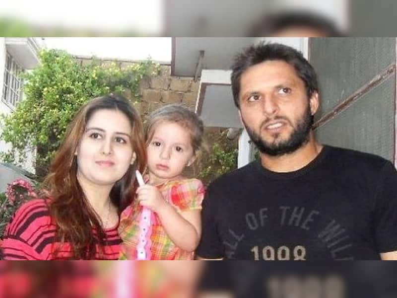 From Virender Sehwag To Shahid Afridi: List Of Cricketers Who Married ...