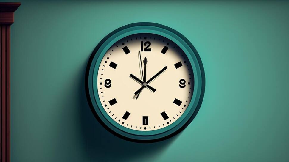 Transform Your Space with a Stylish Wall Clock | Top Deals News | Zee News