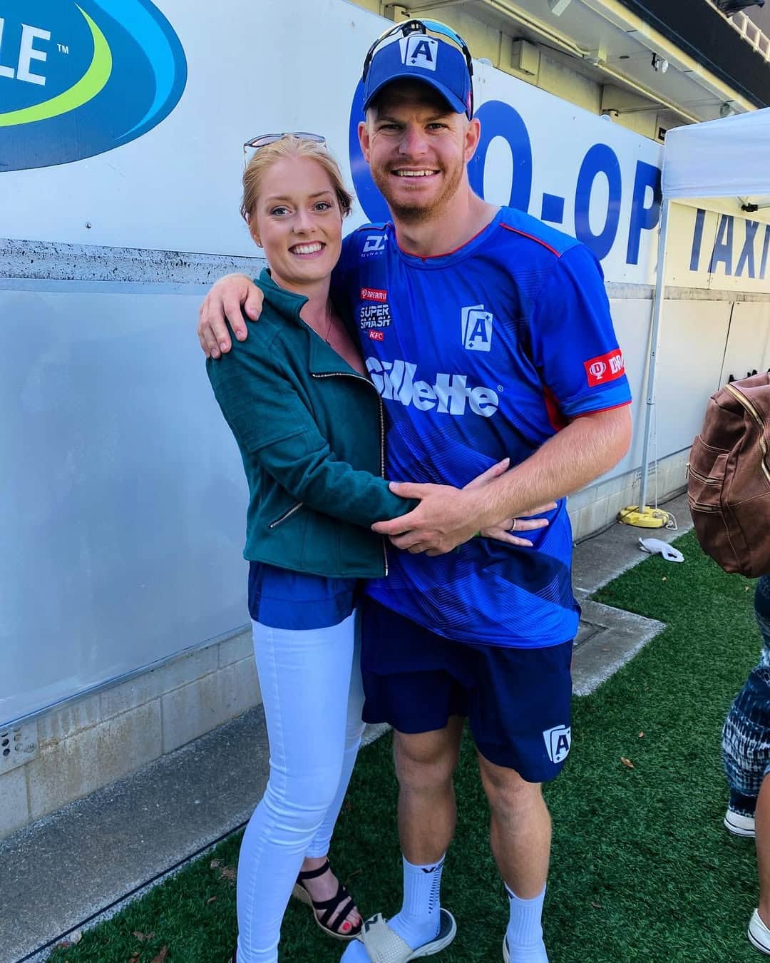 Who Is Glenn Phillips Wife? All About Kate Victoria Who Has More Than ...