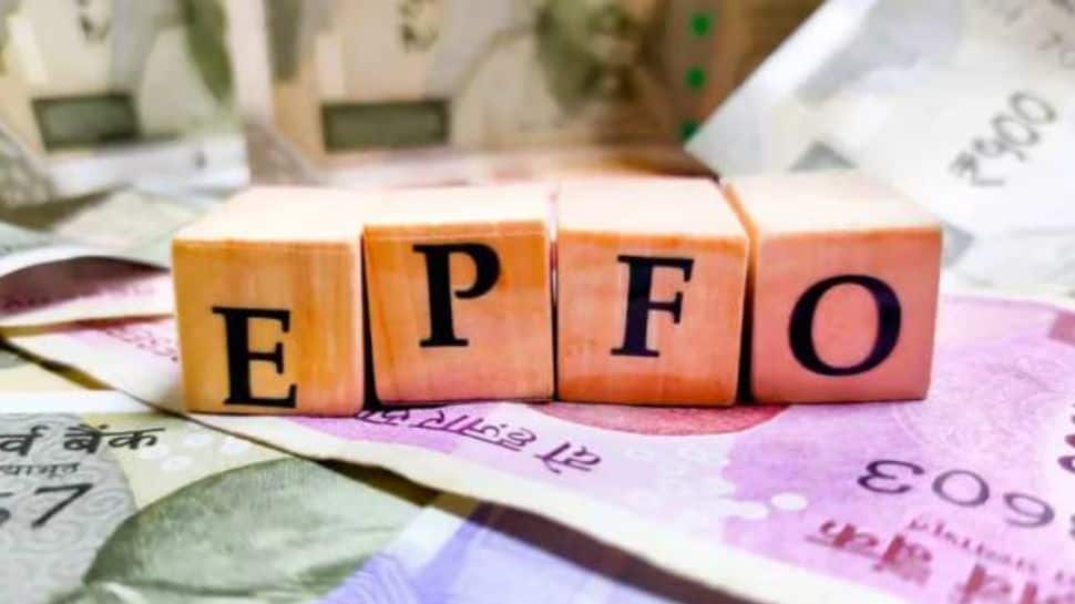 Big Relief For EPF Members! EPFO Changes THIS Rule for Aadhaar-Linked ...