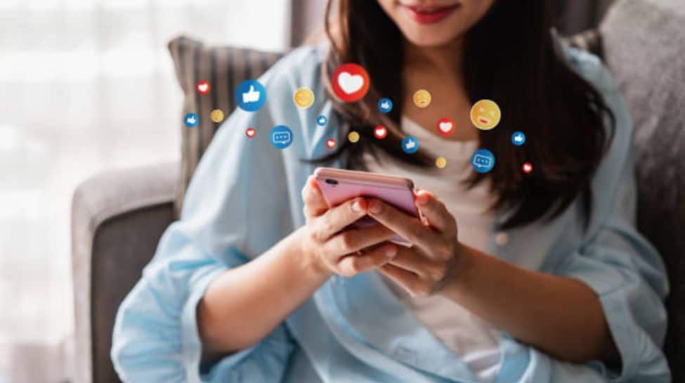How Our Bodies React When We Use Social Media – And When We Stop SOCIAL ...
