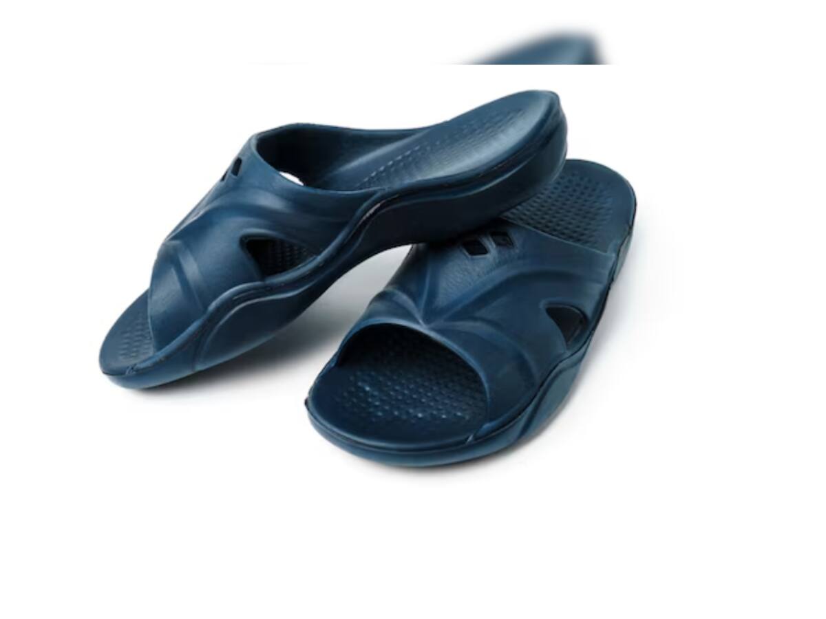 Upgrade Your Footwear: Best Mens Sliders at Amazon Holi Sale