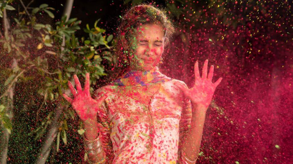 Why Do We Hide From Colours? Expert Shares Insights On This | Lifestyle ...