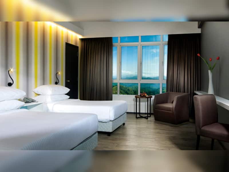 Beyond 5-Star Luxury: This Is World’s Largest Hotel, Has 7,351 Rooms ...