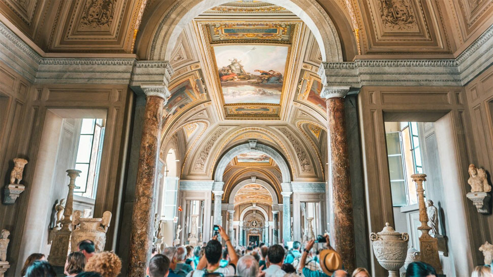 7 Breathtaking Must-Visit Museums In The World: France To Vatican City ...