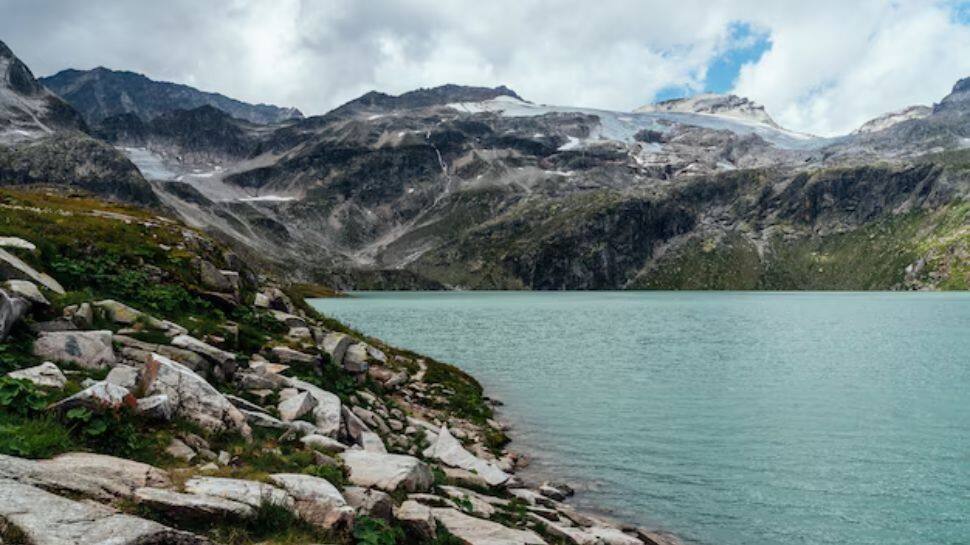 6 Must-Visit Alpine Lakes In India For Breathtaking Views And Scenic ...