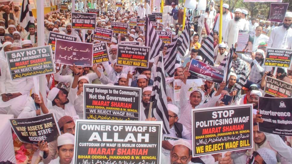 On Waqf Bill, Modi Govt Gets Support From Unexpected Quarter; Kerala's ...