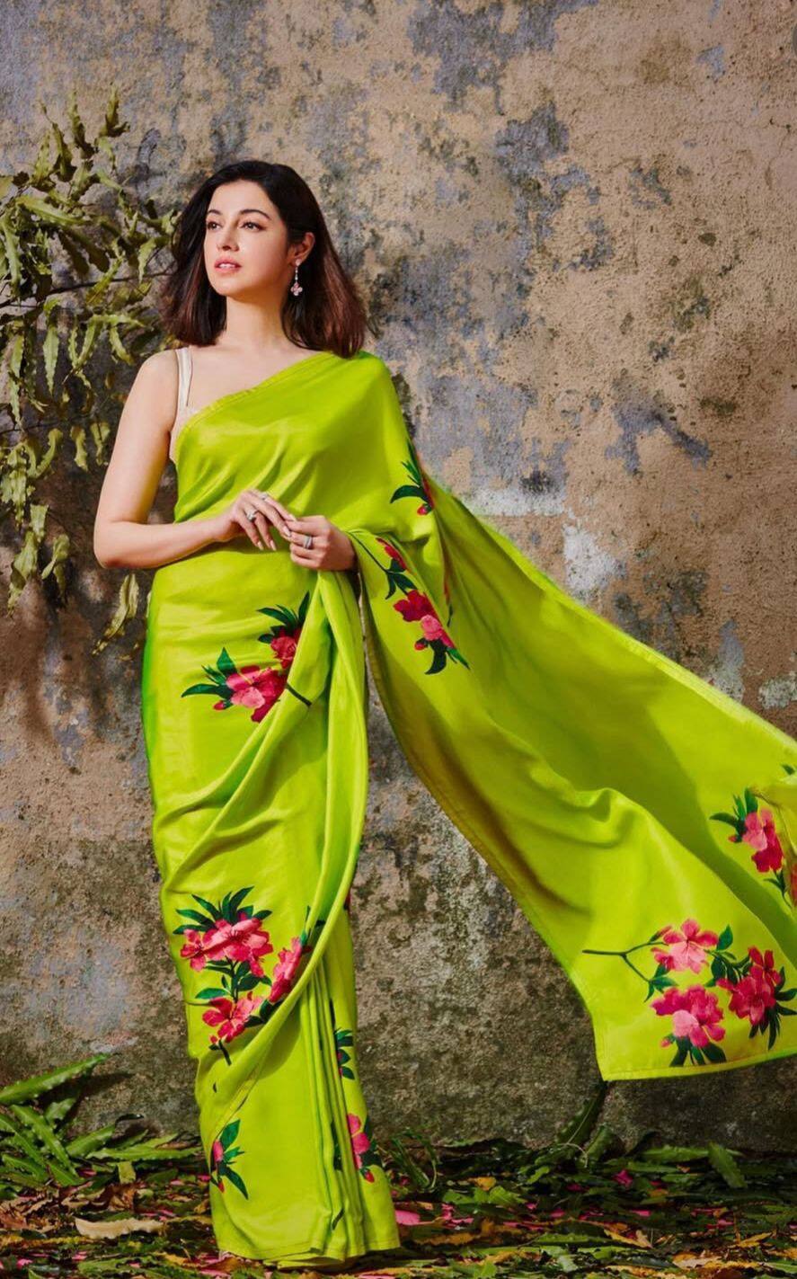 12 Times Bollywood Actresses Showed Their Love For Flirty Floral ...