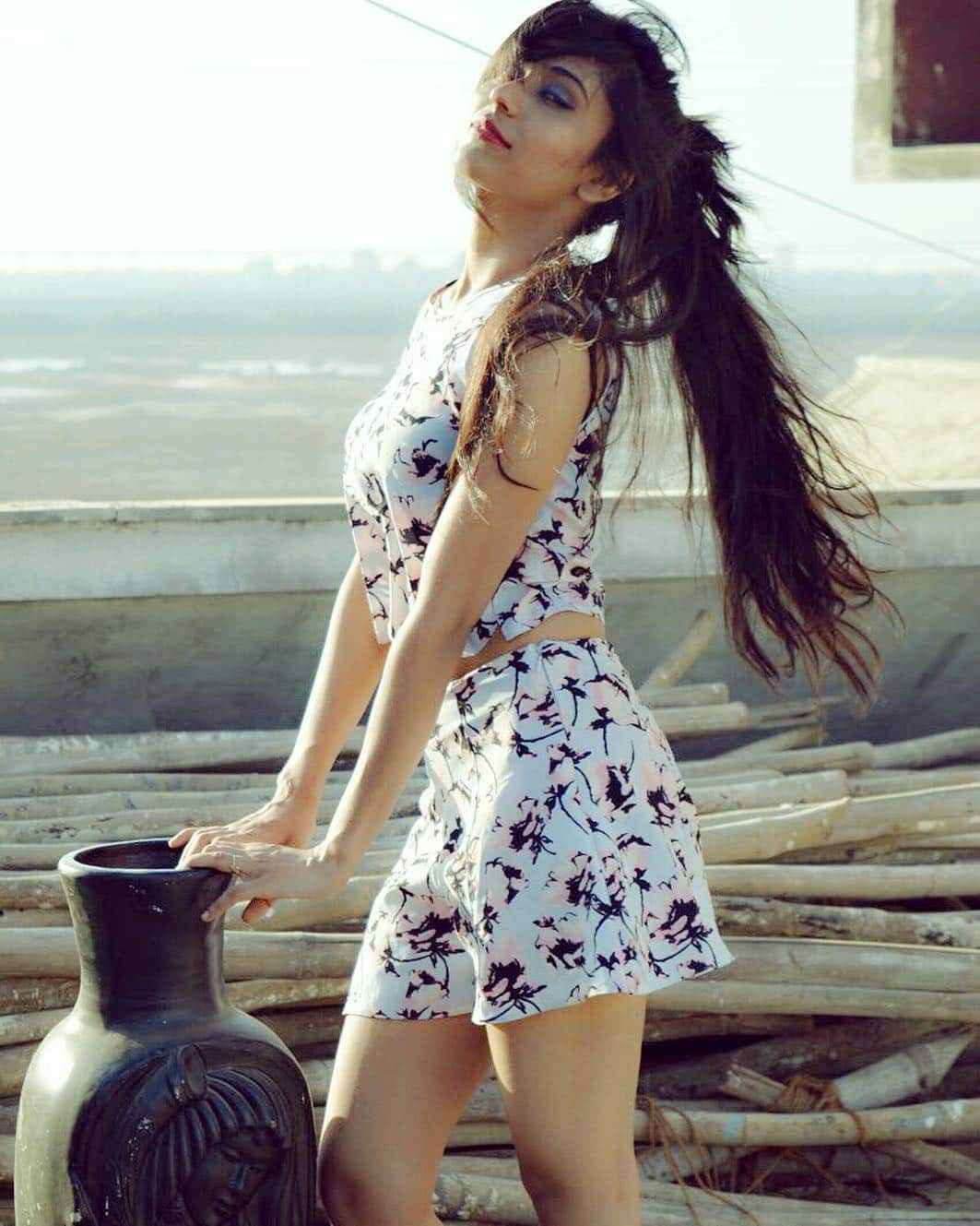 Shivam Dube's Wife Anjum Khan: Inside Their Beautiful Interfaith Wedding - In Pics | News | Zee News