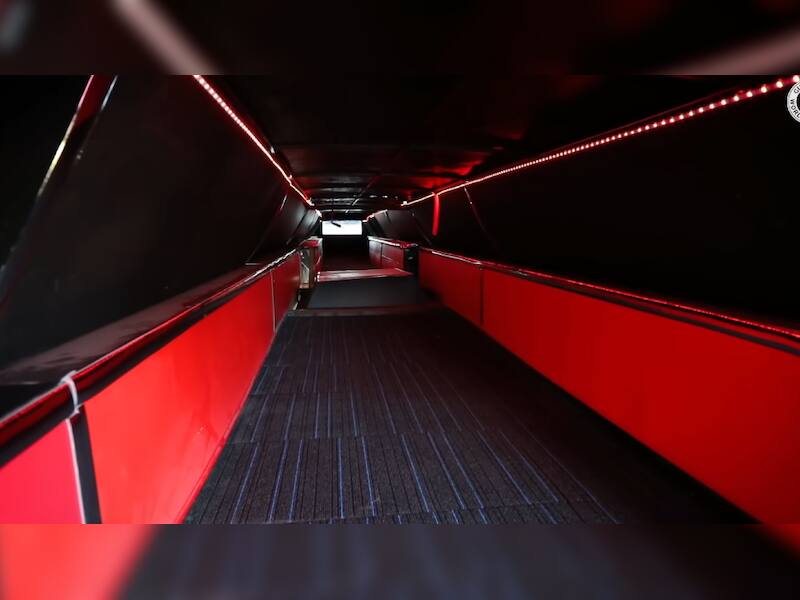 Meet World’s Longest Car: Over 100 Ft Long, Helipad, Golf, Swimming ...